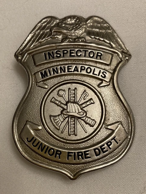 VINTAGE BADGE JUNIOR Fire Dept INSPECTOR Minneapolis Minnesota Pin with ...