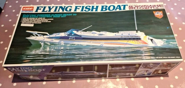 VINTAGE ACADEMY FLYING Fish RC Radio Controlled Boat Speedboat £35.00 ...