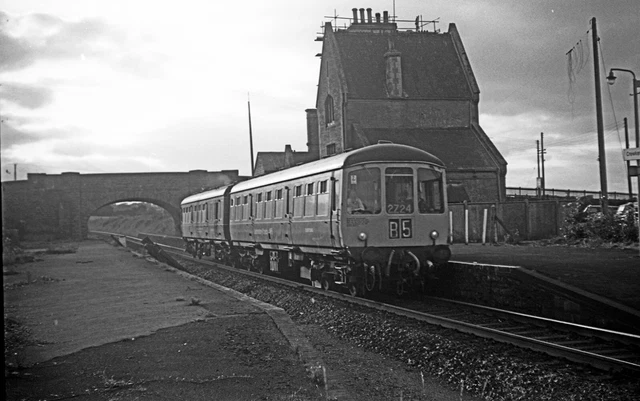 ORIG. 35MM BLACK And White Neg. Railway Class 103 DMU Crewkerne 8/82 ...