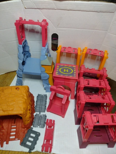 THOMAS TANK ENGINE & Friends Super Station TrackMaster Spare parts Job ...