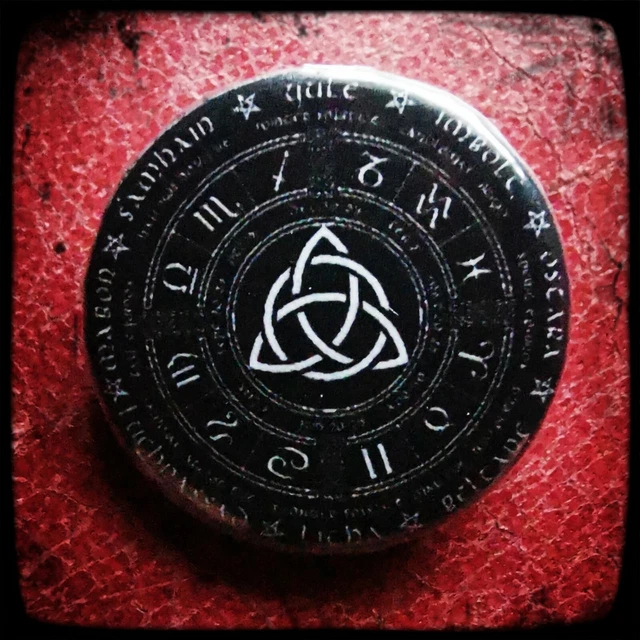 WHEEL OF THE Year 25Mm Badge Button Pin Pagan Wiccan £1.75 - PicClick UK