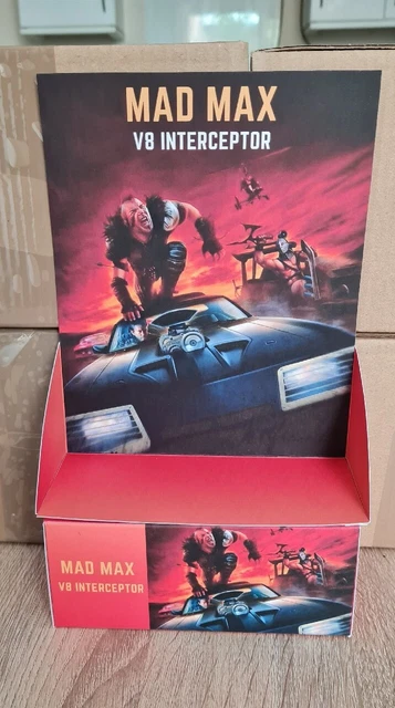 MAD MAX V8 interceptor Repoduction Plinth and Box ..( MODEL CAR NOT ...