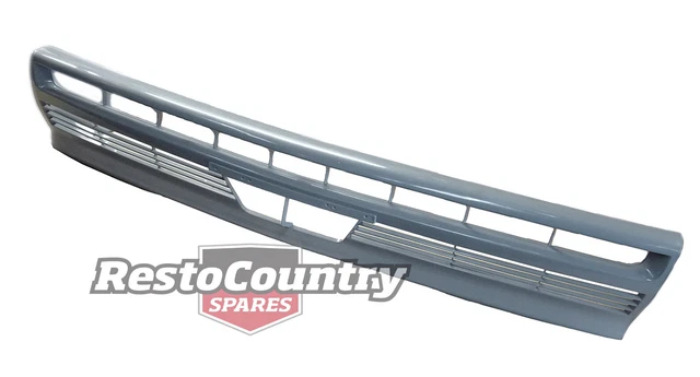 HOLDEN COMMODORE VL Front Bumper Bar Centre NEW plastic section middle ...