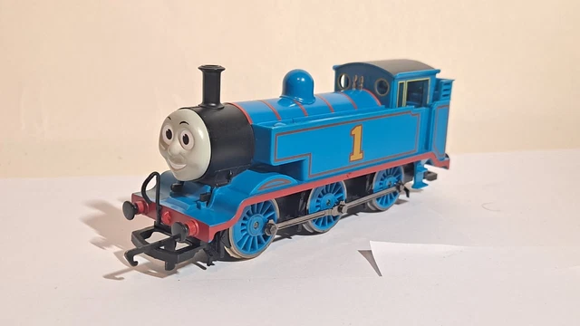HORNBY THOMAS & Friends R9287 'Thomas The Tank Engine' £35.00 - PicClick UK