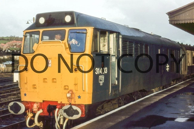 UK DIESEL TRAIN Railway Photograph Of Class 31 31403 Loco. (Rm31-408) £ ...