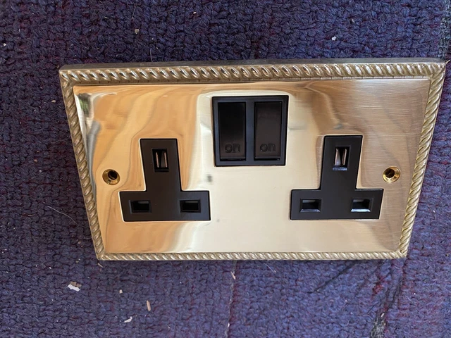 13A 2 GANG DP Switched Socket- Georgian Brass / Brown Insert. £5.50 ...