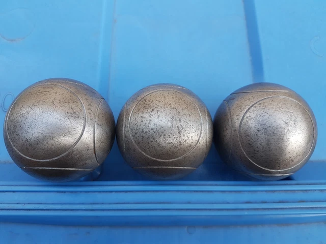 OBUT MATCH TRIPLETTE ancienne boule de pétanque boulodrome ancien jeux ...