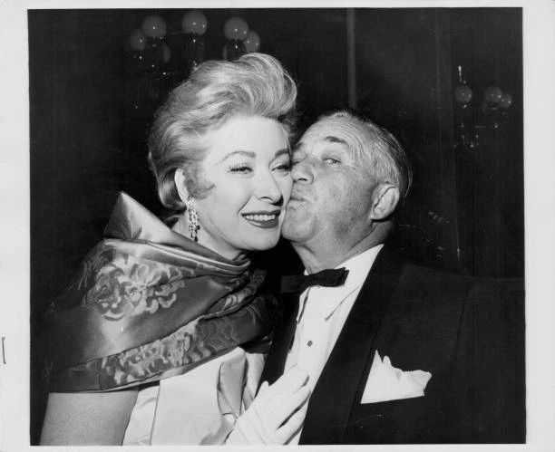 ACTRESS GREER GARSON & producer Mervyn LeRoy attending luncheon Beve ...