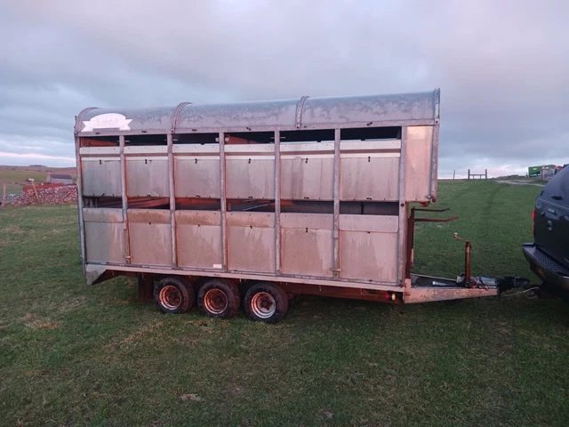 GRAHAM EDWARDS TRI Axle Cattle/livestock Trailer With Sheep Decks, Ifor ...