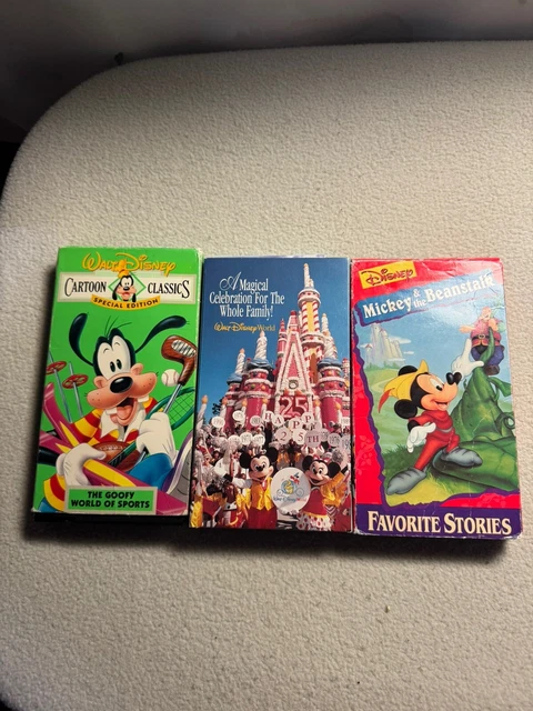 DISNEY VHS LOT Mickey & The Beanstalk Goofy World Of Sports Dinsey ...