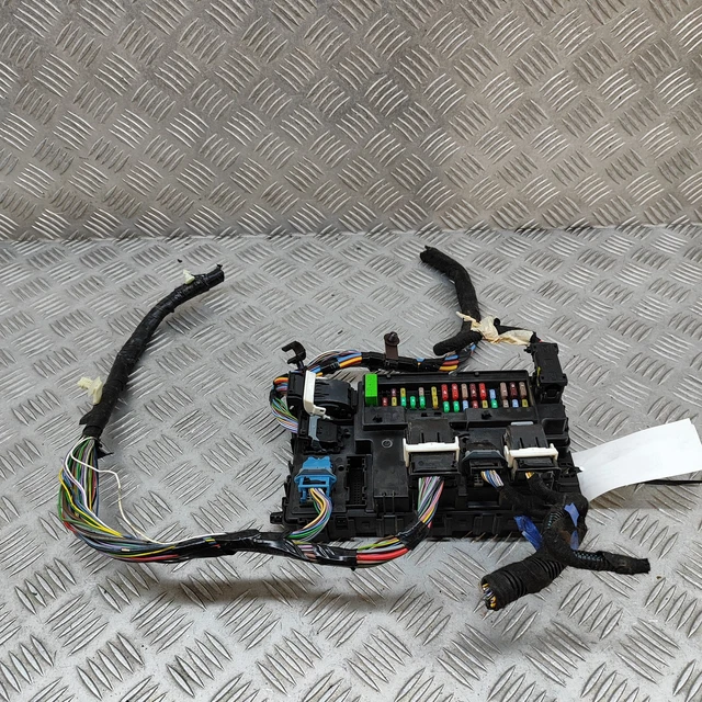 FORD RANGER TKE Fuse Box Module HU5T-15604-BCM 2.2 Diesel 118kw 2018 ...