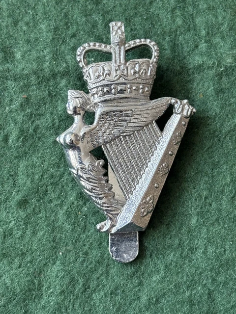 ROYAL IRISH REGIMENT Officers Cap Badge. £6.50 - PicClick UK