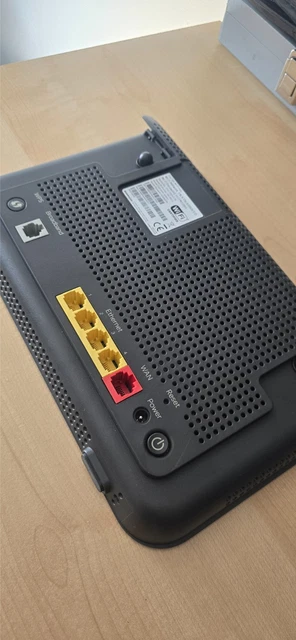 TALKTALK WIFI HUB Sagemcom FAST 5364 AC1200 Dual-Band Wi-FI Router £1. ...