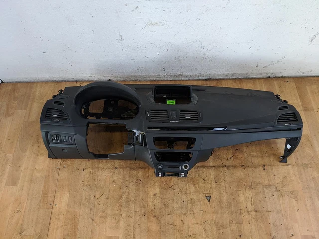 RENAULT MEGANE 3 Armaturenbrett Armaturenträger Cockpit Dashboard ...