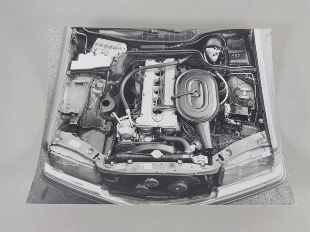 WERKSFOTO / PRESS Photo Mercedes Benz Engine Compartment W126 280 Se ...