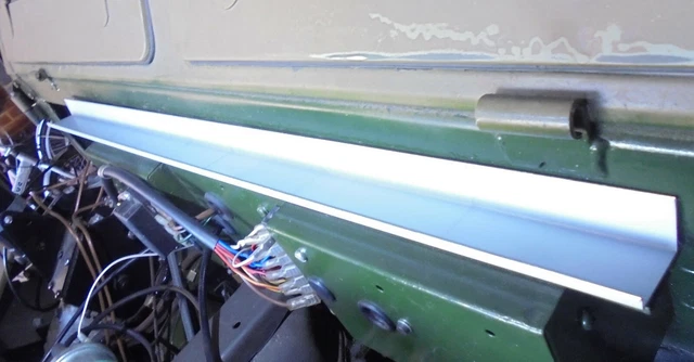 LAND ROVER SERIES 2A 3 Lightweight airportable bulkhead rain channel ...