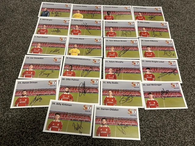 SWINDON TOWN FOOTBALL Club 2025/26 Signed 22 6x4 photos of the squad £ ...