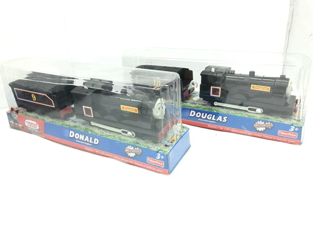 THOMAS & FRIENDS Trackmaster Motorized Train Engines Donald & Douglas ...