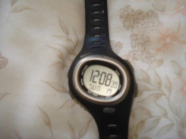 NIKE TRIAX C5 Heart Rate Monitor Watch SM0015 and Chest Strap SMA007 £ ...