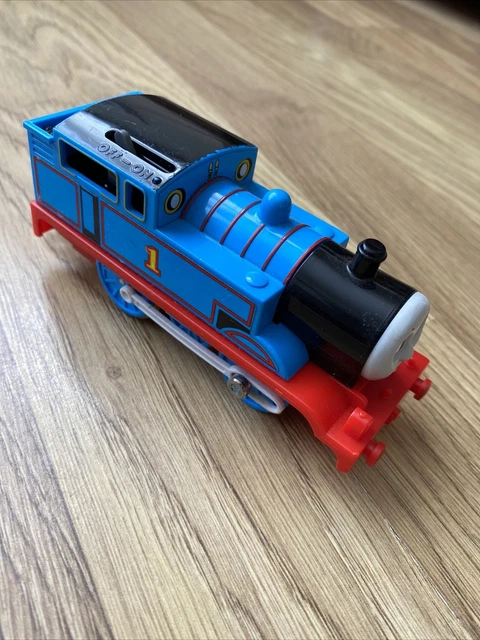 TOMY TRACKMASTER MOTORISED Thomas The Tank Engine Toy Train £16.99 ...
