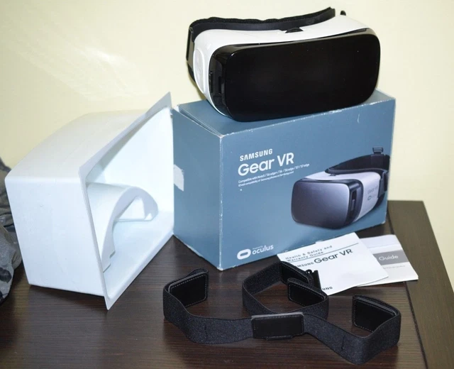 GENUINE SAMSUNG GEAR VR Oculus Headset For Samsung Galaxy S7 / S7 Edge ...