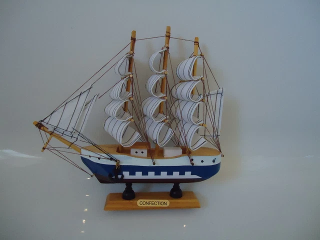 SHIP MODEL CONFECTION On Stand Made From Wood Lots Of Detail / Boat ...