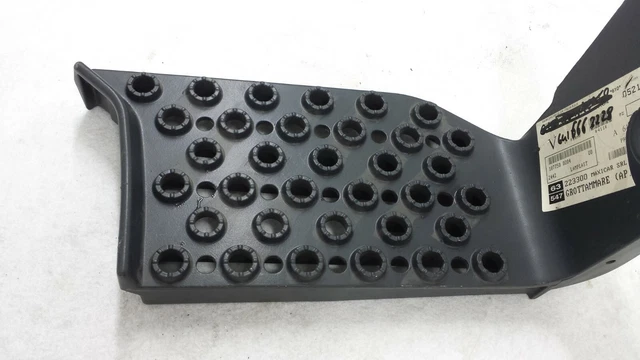 ORIGINAL MERCEDES LKW Tritt Foot board Footstep 641 Kabine Cabin ...