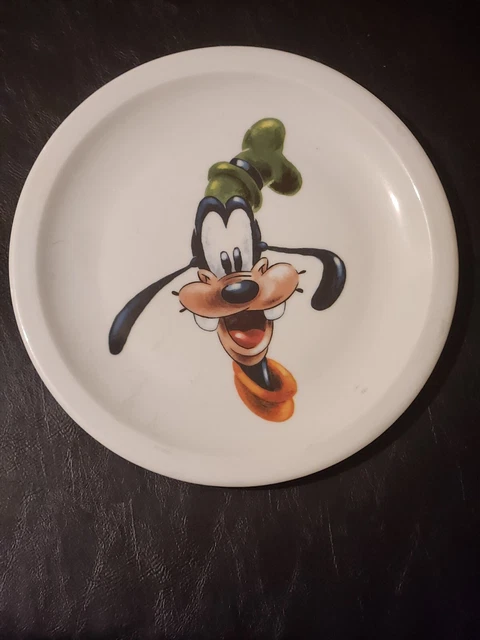 DISNEY GOOFY VINTAGE Disneyland Paris Plate Exclusive. Exclusivite £1. ...