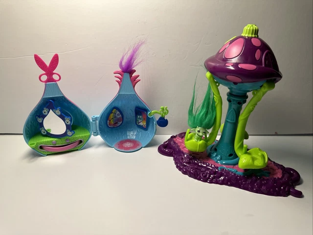 THE ZELFS TOADSTOOL Twirl-n-Swing with exclusive Ribbita frog Zelf $32. ...