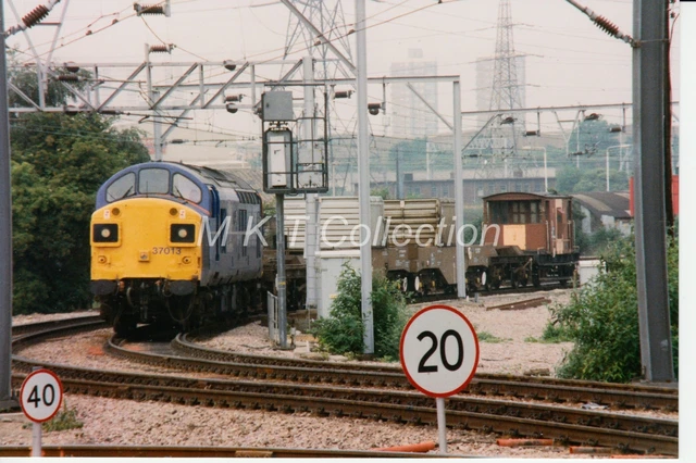 RAIL PHOTO CLASS 37 37013 @ Stratford 11/7/96 Willesden - Leiston ...