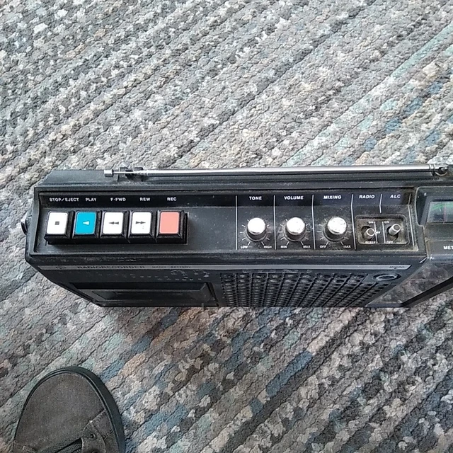 VINTAGE PYE 9009 Portable Stereo Boombox 3-Band Radio, Cassette ...