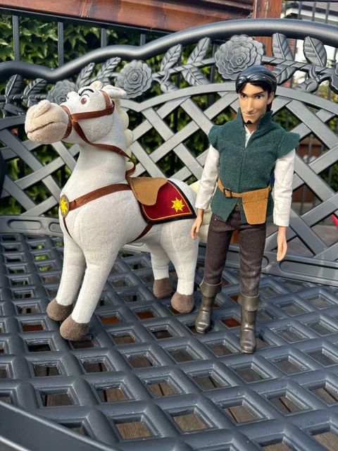 FLYNN RIDER TANGLED Disney Store Doll & Maximus Horse Plush £13.99 ...