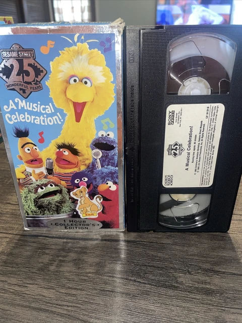 SESAME STREETS 25TH Birthday: A Musical Celebration (VHS, 1993) £3.76 ...