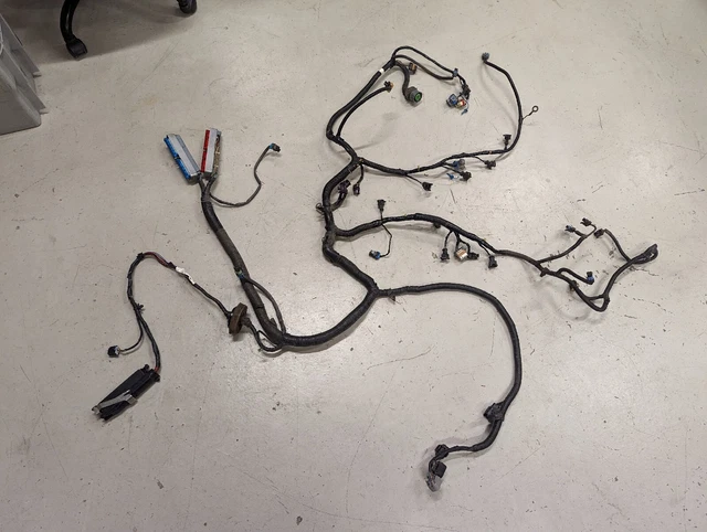 HOLDEN COMMODORE VT VX V8 ENGINE HARNESS LOOM LS1 AUTOMATIC HSV 5.7L ...