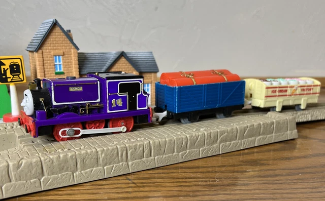 THOMAS & FRIENDS TrackMaster Charlie in Playtime Motorized Train Engine ...