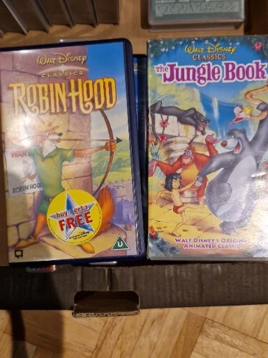 DISNEY VHS BUNDLE X9VHS Video Cassette Tapes Bambi, Little Mermaid All ...