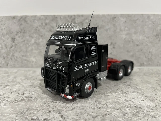 CORGI - VOLVO FH 3-Axle Tractor Unit - S.A.Smith - CC14041 - 1:50 Scale ...