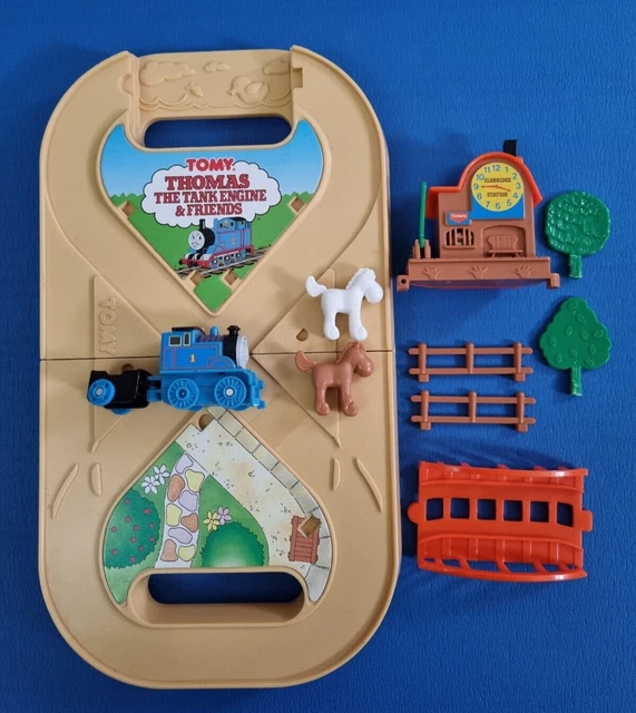 RARE VINTAGE TOMY Thomas the Tank Engine Fold & Go Carry Case Toy Train ...