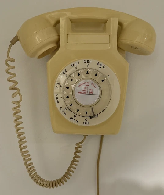 VINTAGE GPO 741 Wall Mounted Rotary Dial Telephone with Junction Box ...