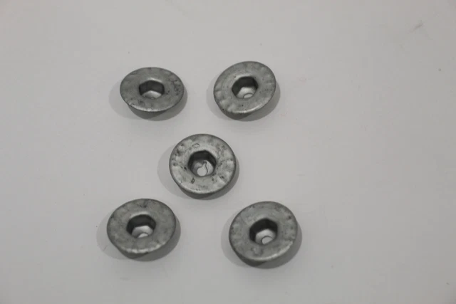 AUDI Q3 8U clip di fissaggio dado di mantenimento velocità rivestimento ...