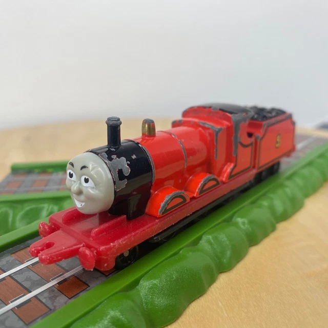 THOMAS THE TANK Engine and Friends ERTL Engine James 1987 Version £9.99 ...