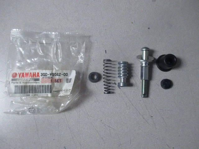 NOS YAMAHA OEM Incomplete Master Cylinder Kit 1990-2001 YFM350 3GD ...