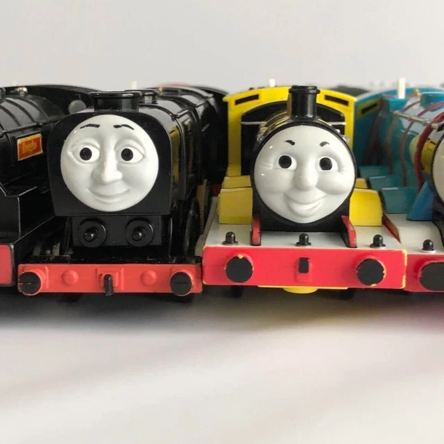 JAPAN TOMY THOMAS & Friends Thomas Plarail Donald Douglas Neville James ...