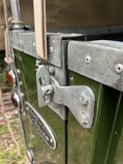 LAND ROVER SERIES 2 2A 3 Tailgate Antiloose Drop Latch (Pair) £16.50 ...