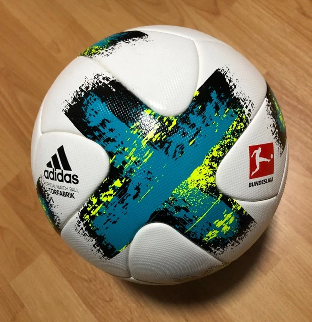 ADIDAS TORFABRIK BUNDESLIGA 2017-2018 Offizieller Match Ball original ...