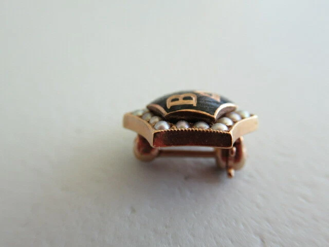 USA FRATERNITY PIN Beta Delta Tau. Made In Gold. Named. Dated 1931 ...