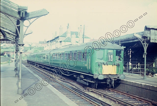 35MM *ORIGINAL COLOUR SLIDE OF SR 2-BIL EMU AT ST LEONARDS (WEST MARINA ...
