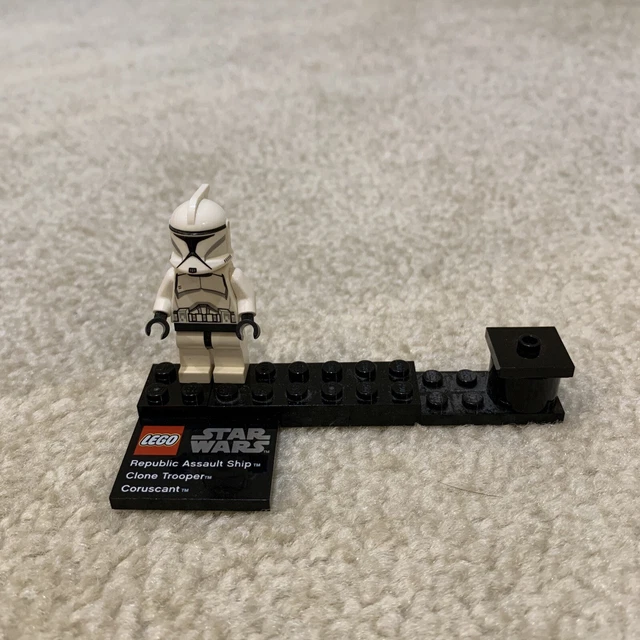 LEGO STAR WARS 75007 Republic Assault Ship and Coruscant Building Toy ...