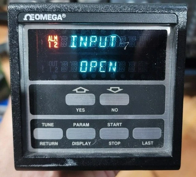 OMEGA CN2001J-A-AT TEMPERATURE Humidity Process Controller type J $60. ...