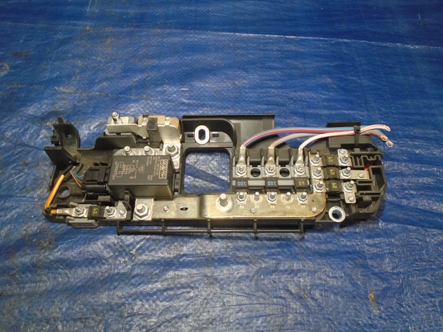 FORD TRANSIT MK7 2.4 Tdci Diesel Rwd Fuse Box Relay Junction 2007 To ...